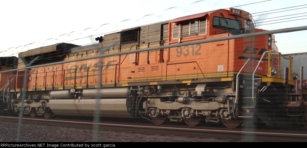 BNSF 9312